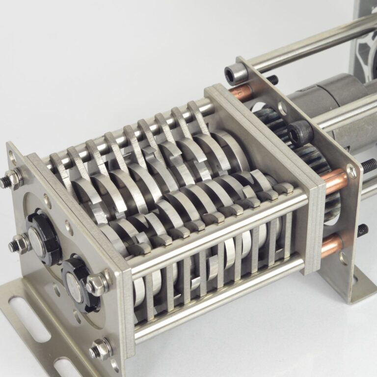Stainless steel mini plastic shredder with NRV050 Reducer(hardening ...